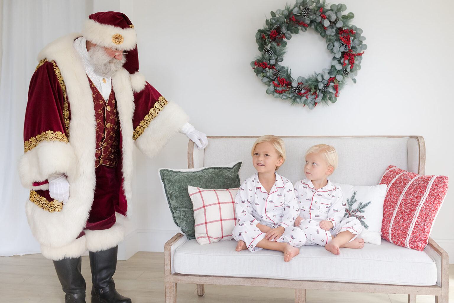 What To Wear for Santa Portraits | 2024 Santa Mini Sessions